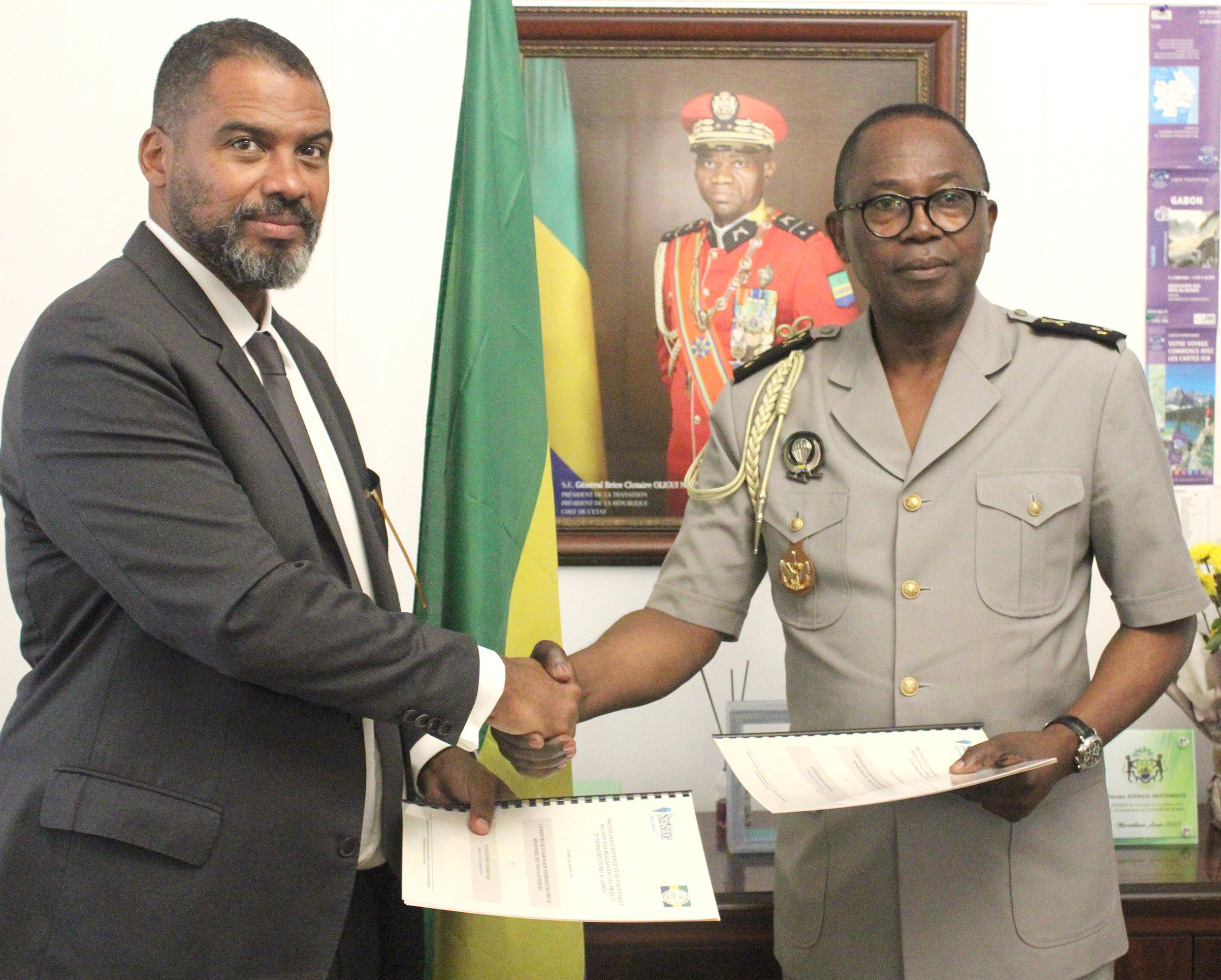 Infrastructures: Starstone Congo SAS signe un partenariat au Gabon ...